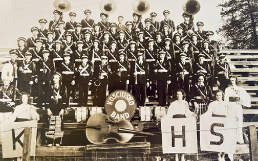 How a Big Red Band photo tradition started | starherald.net • The Star ...